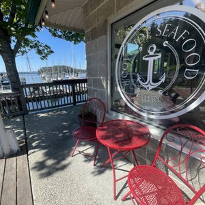 MORE EATERY - Updated October 2025 - 12 Photos - 1901 Island Highway ...