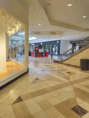 FOUR SEASONS TOWN CENTRE - Updated October 2025 - 35 Photos & 55 ...