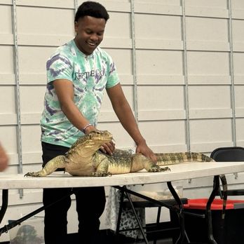 REPTILE RON ANIMAL PRESENTATIONS - Updated December 2025 - 44 Photos ...