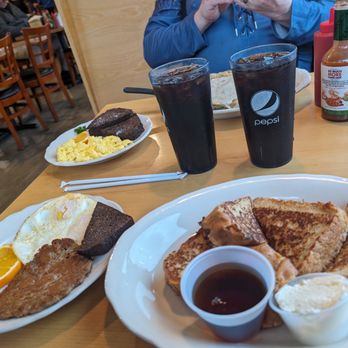 OTIS CAFE - Updated July 2024 - 440 Photos & 751 Reviews - 4618 SE Hwy ...