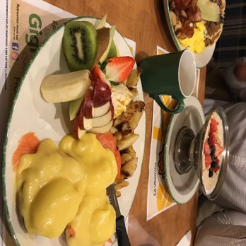 CORA - Updated December 2025 - 67 Photos & 48 Reviews - 1017 Rue Sainte ...