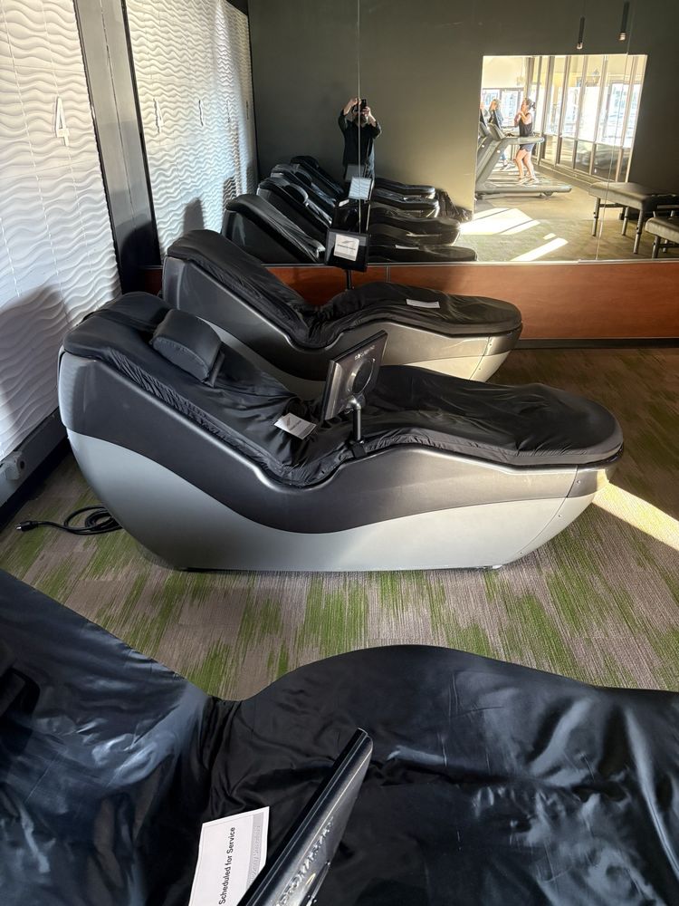 LA FITNESS - Updated December 2025 - 13 Reviews - 11014 19th Ave SE ...