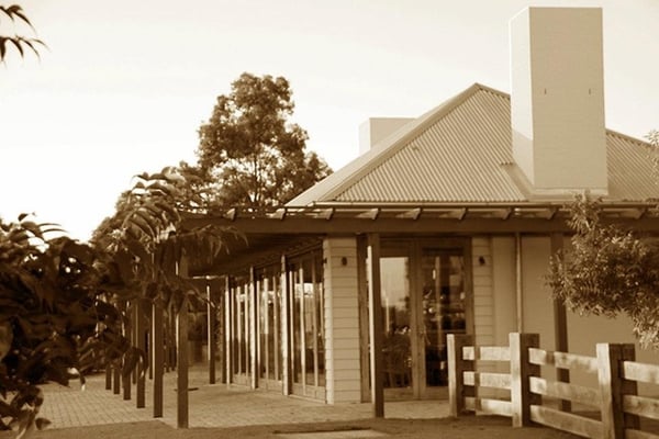 THE LOCAL SHED CAFE - 24 Photos - 16 Bellcast Rd, Rouse Hill New South ...