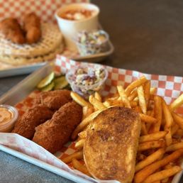 HOT CHICKZ - Updated December 2025 - 251 Photos & 168 Reviews - 4242 ...