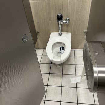 AMC WHITE MARSH 16 - Updated December 2025 - 225 Photos & 305 Reviews ...