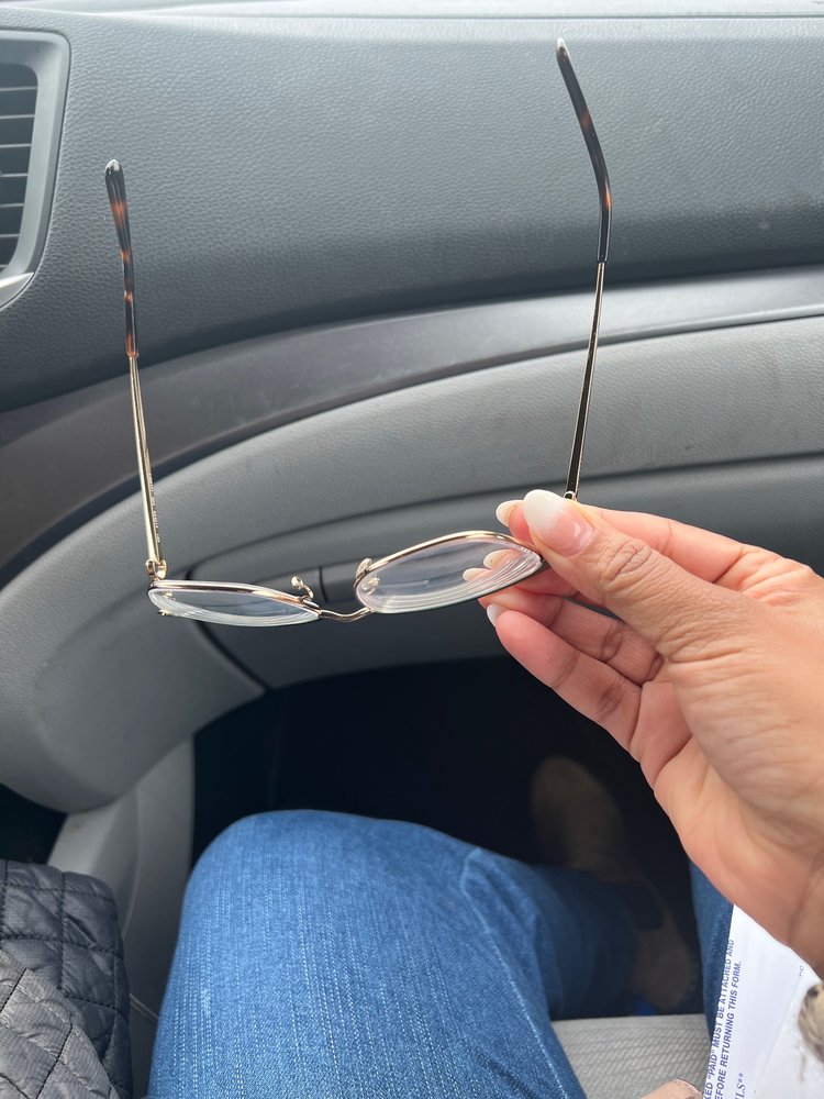 VISION WORLD OF BAY SHORE - Updated September 2025 - 29 Reviews - 627 E ...