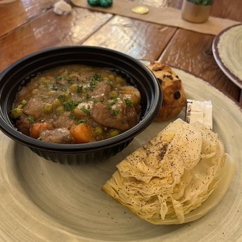 Farmington LAGOON BIERGARTEN - Updated November 2024 - 90 Photos & 48 ...