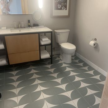 HOTEL VERDANT - Updated October 2025 - 64 Photos & 19 Reviews - 500 ...