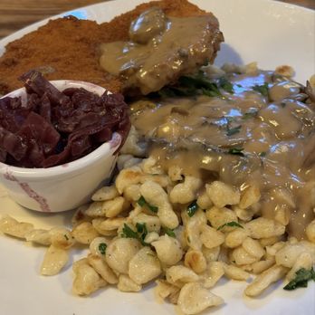 BOHEMIAN BIERGARTEN - Updated September 2024 - 452 Photos & 379 Reviews ...