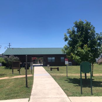 LAKE KYLE PARK - Updated December 2025 - 42 Photos - 700 Lehman Rd ...