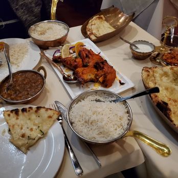LE TAJ - Updated July 2025 - 257 Photos & 326 Reviews - 2077 Rue ...