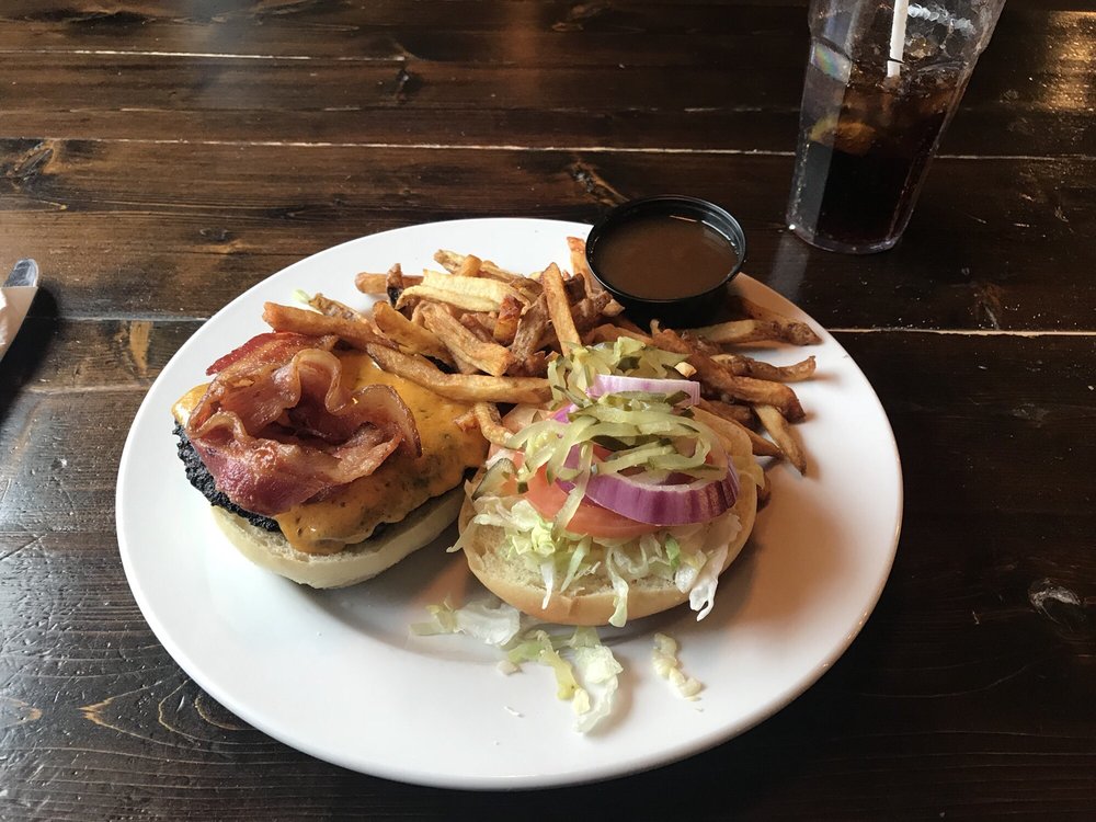 BURGER BARN - 93 Photos & 51 Reviews - Burgers - 3000 4th Line ...