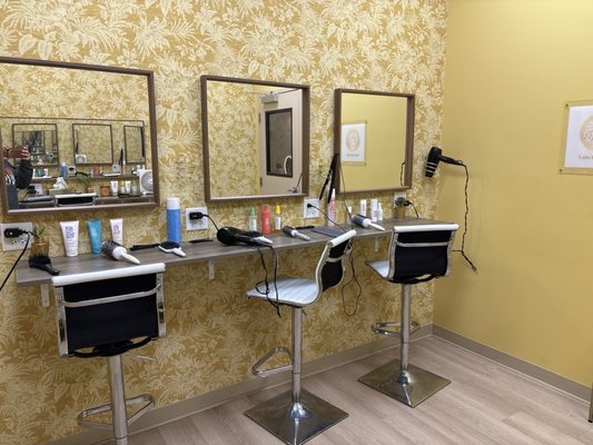 LULU HEAD SPA - Updated November 2025 - 28 Photos & 27 Reviews - 304 S ...