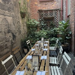 ODDFELLOWS CAFE & BAR - Updated July 2025 - 1847 Photos & 1621 Reviews ...