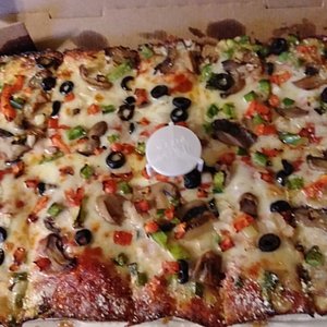 JET’S PIZZA - 25 Photos & 32 Reviews - 35535 Euclid Ave, Willoughby ...