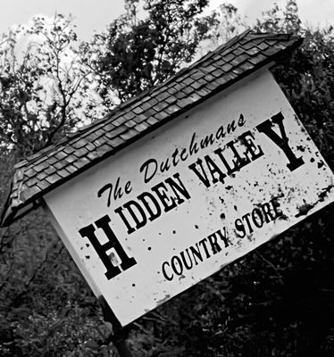 DUTCHMAN’S HIDDEN VALLEY COUNTRY STORE - Updated December 2025 - 58 ...