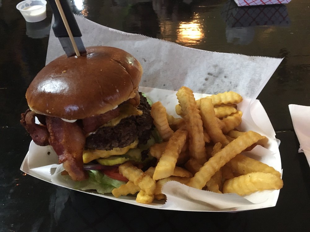 SNAPPERS BAR & GRILL - Updated December 2024 - 19 Photos & 41 Reviews ...