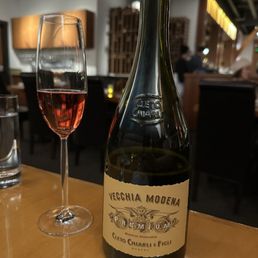 CELILO RESTAURANT & BAR - Updated July 2025 - 303 Photos & 325 Reviews ...