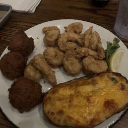 THE CHIMES EAST - Updated July 2024 - 827 Photos & 670 Reviews - 10870 ...