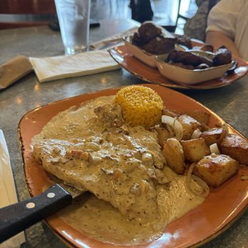 MAMBO GRILL & TAPAS - Updated May 2024 - 266 Photos & 214 Reviews - 122 ...