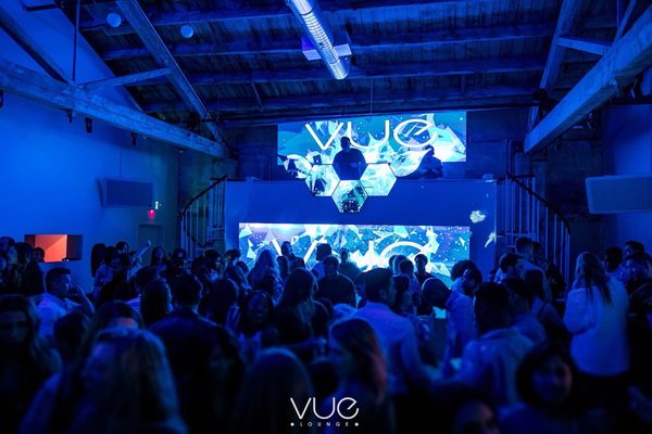 VUE LOUNGE - Updated June 2024 - 46 Photos & 96 Reviews - 2324 2nd Ave ...