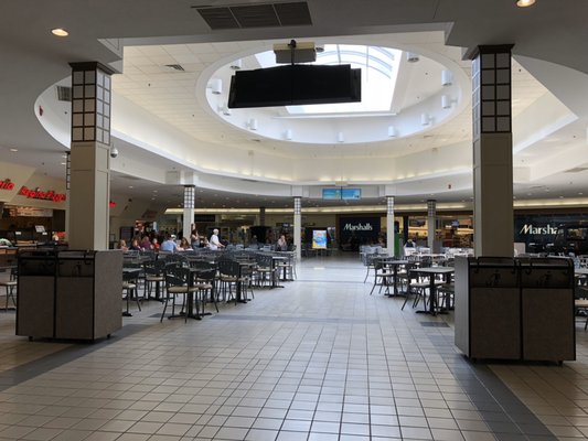 LIBERTY TREE MALL - Updated May 2024 - 60 Photos & 42 Reviews - 100 ...