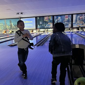 TIMES SQUARE ENTERTAINMENT - Updated May 2025 - 103 Photos & 138 ...