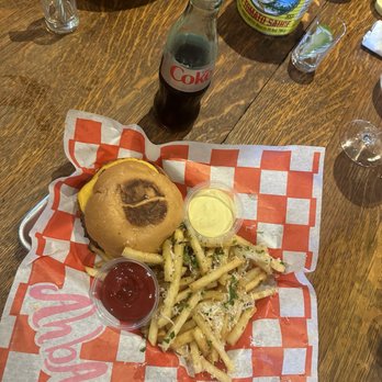 AHBA - Updated 05/2025 - 210 Photos & 125 Reviews - 2937 Bristol St ...