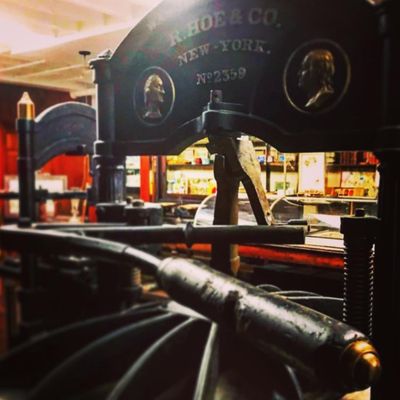 THE BOX SF - Updated August 2024 - 196 Photos & 87 Reviews - 1069 ...