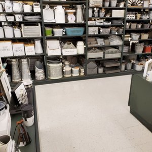 THE HAND ME UP SHOP - 16 Photos & 24 Reviews - 536 Sawdust Rd, Spring ...