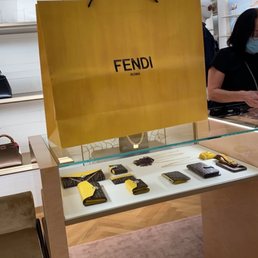 Fendi Reviews | Read Customer Service Reviews of fendi.com