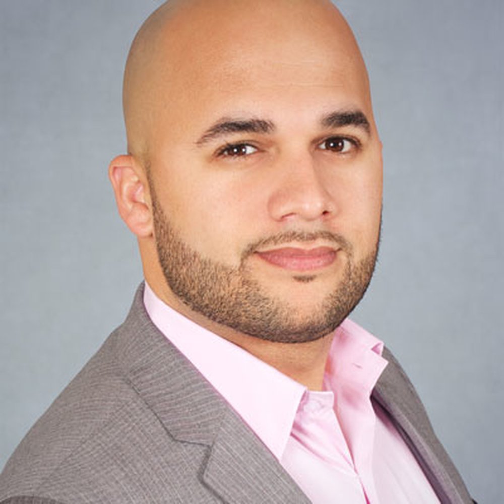 Mike Perrault's Instagram, Twitter & Facebook on IDCrawl