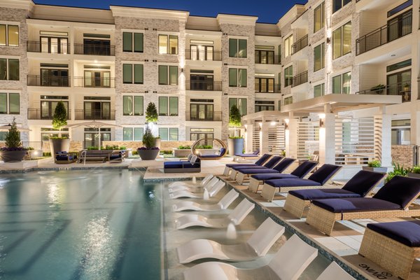 ALEXAN RIVER OAKS - Updated December 2025 - 58 Photos & 26 Reviews ...