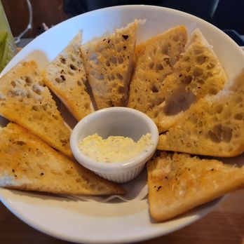 THE LIGHTHOUSE COCKTAIL BAR & RESTAURANT - Updated January 2026 - 49 ...