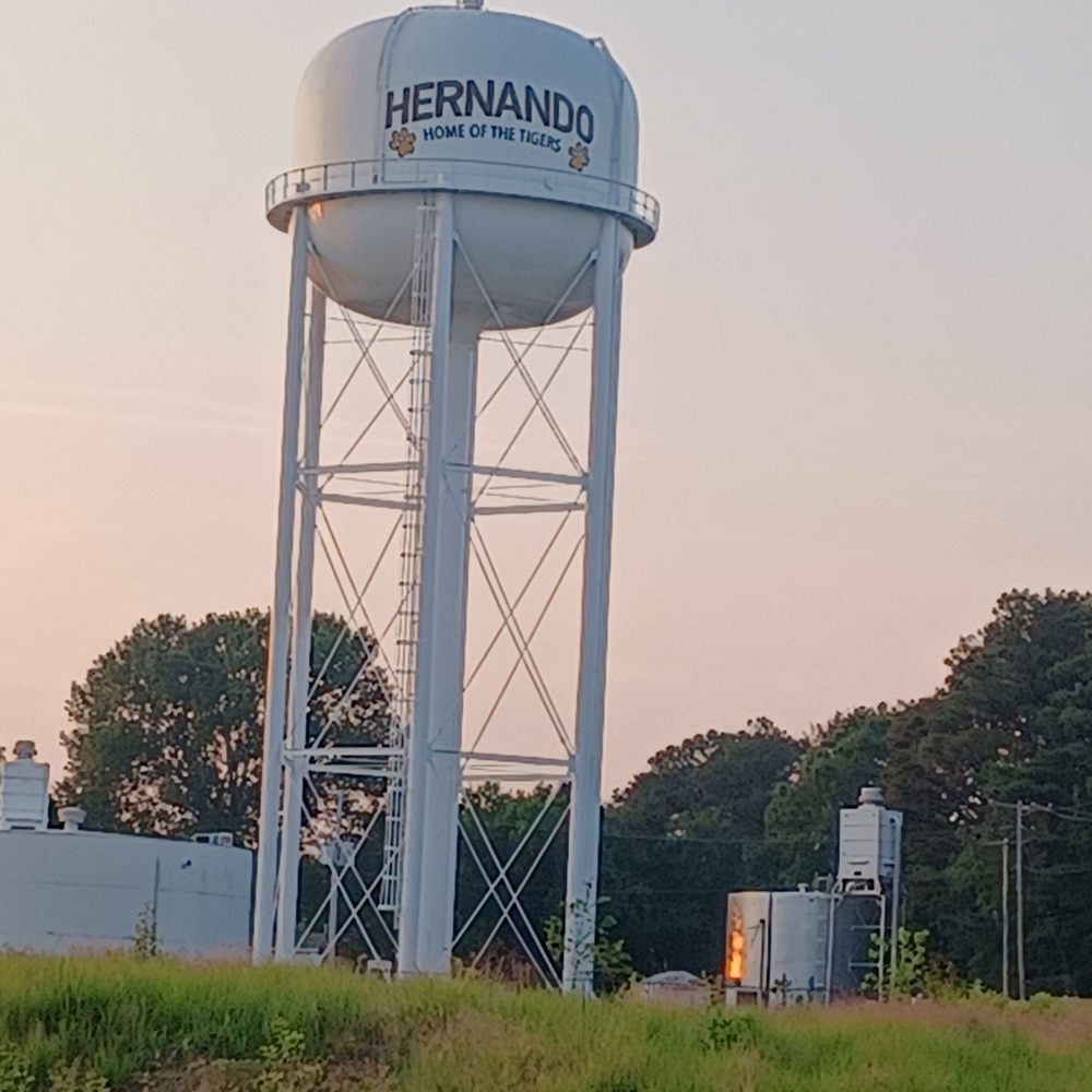 HERNANDO WATER TOWER - Updated June 2024 - 2425 Sloans Way, Hernando ...