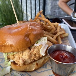 DUNSTAN TAP & TABLE - 175 Photos & 165 Reviews - 6 Stewart Dr ...