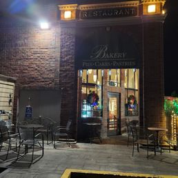 LINN’S RESTAURANT - Updated September 2025 - 2111 Photos & 2302 Reviews ...