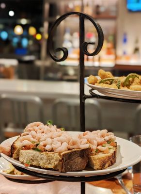 WILDFIN AMERICAN GRILL - BEAVERTON - Updated August 2025 - 625 Photos ...