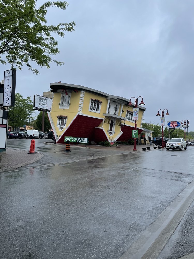 UPSIDE DOWN HOUSE - Updated April 2025 - 36 Photos & 36 Reviews - 4967 ...