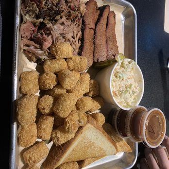 THE OINK JOINT NEWNAN - Updated December 2025 - 101 Photos & 228 ...