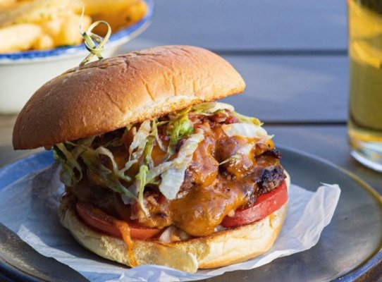 THOMAS KITCHEN-BAR - Updated December 2024 - Torres Campestre Centro de ...