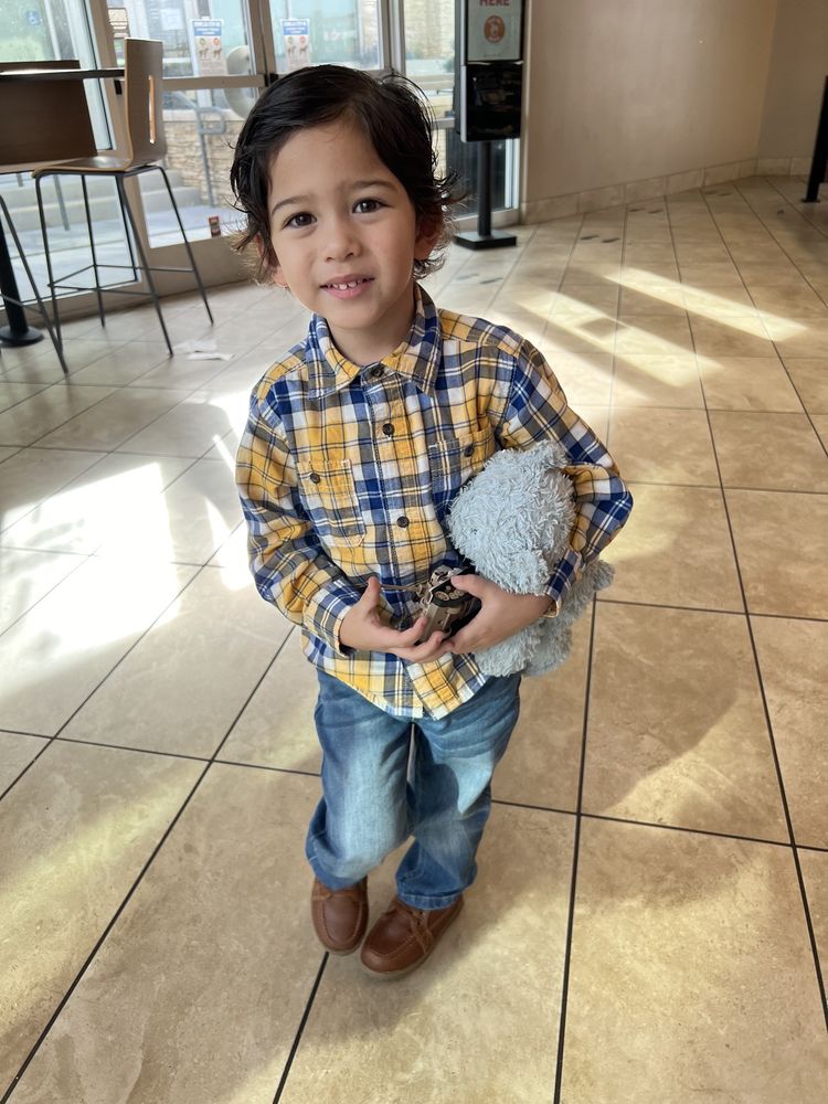 SHARKEY’S CUTS FOR KIDS - Updated April 2024 - 67 Photos & 31 Reviews ...