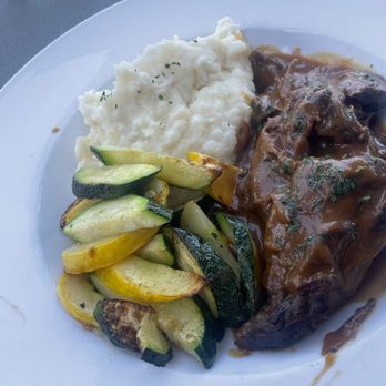 PERRY’S - EMBARCADERO - 929 Photos & 941 Reviews - 155 Steuart St, San ...