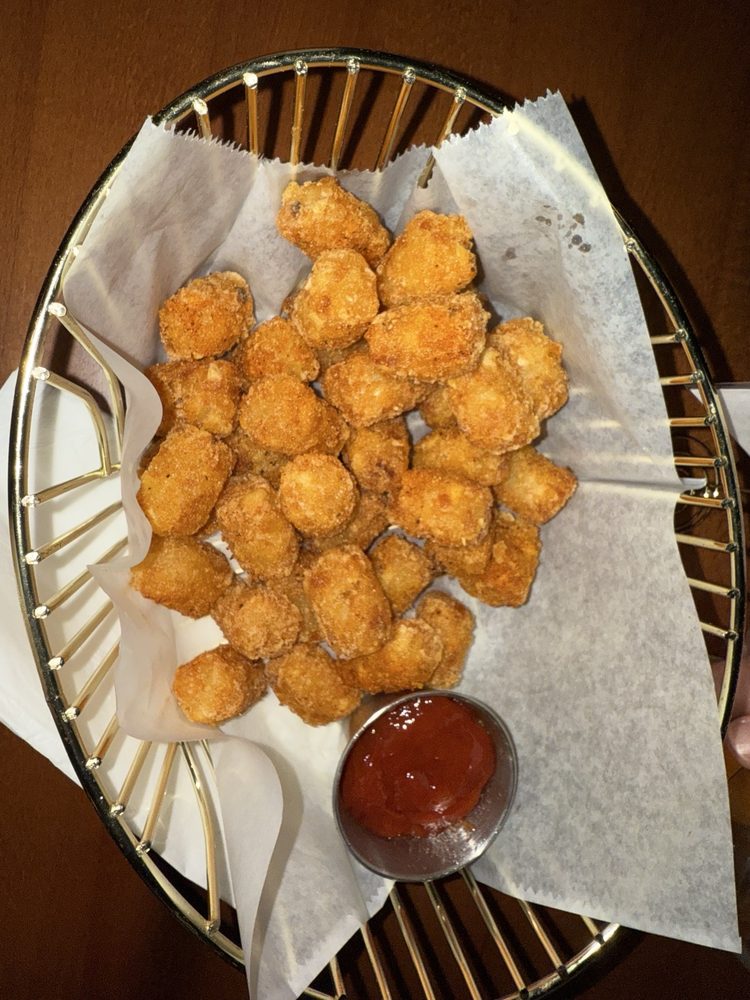 REMEDY - Updated December 2025 - 19 Photos & 26 Reviews - 360 Nueces St ...