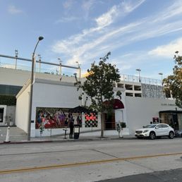 DRAKE’S HOLLYWOOD - Updated December 2025 - 547 Photos & 326 Reviews ...