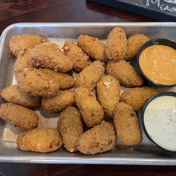 WARPED WING BREWPUB & SMOKERY - MASON - Updated December 2025 - 153 ...