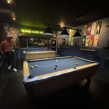 RETRO JUNKIE - Updated October 2025 - 442 Photos & 438 Reviews - 2112 N ...