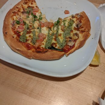 BOSTON PIZZA - Updated September 2024 - 14 Reviews - 114-800 Pine Rd ...