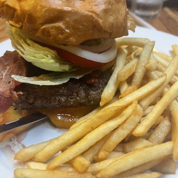 BILLY REED’S RESTAURANT - Updated May 2024 - 1027 Photos & 1113 Reviews ...