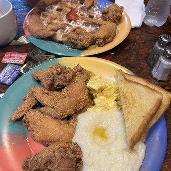 THE BREAKFAST KLUB - Updated May 2025 - 5373 Photos & 6413 Reviews ...